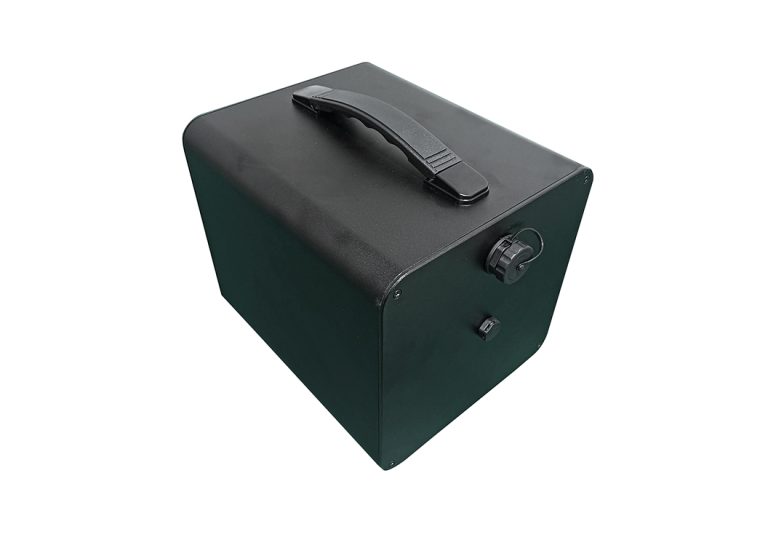 12.8V 105Ah IP68 LiFePO4 Modular Battery Pack in Subsea Robot